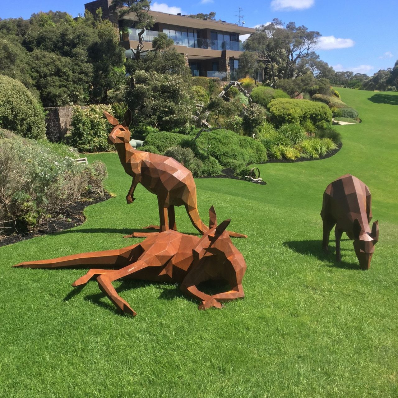 Captivating Animal Sculptures Made of Corten Steel | Matt Hill Projects