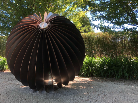 Sculptures Made of Weathering Steel: The Ultimate Landscape Feature ...